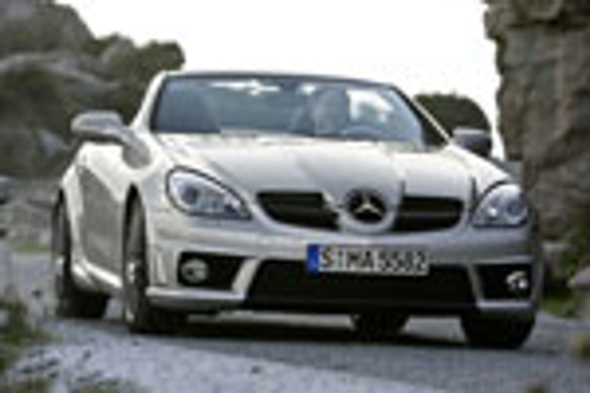 메르세데스-벤츠 SLK55 AMG, 416마력으로 성능 높아져